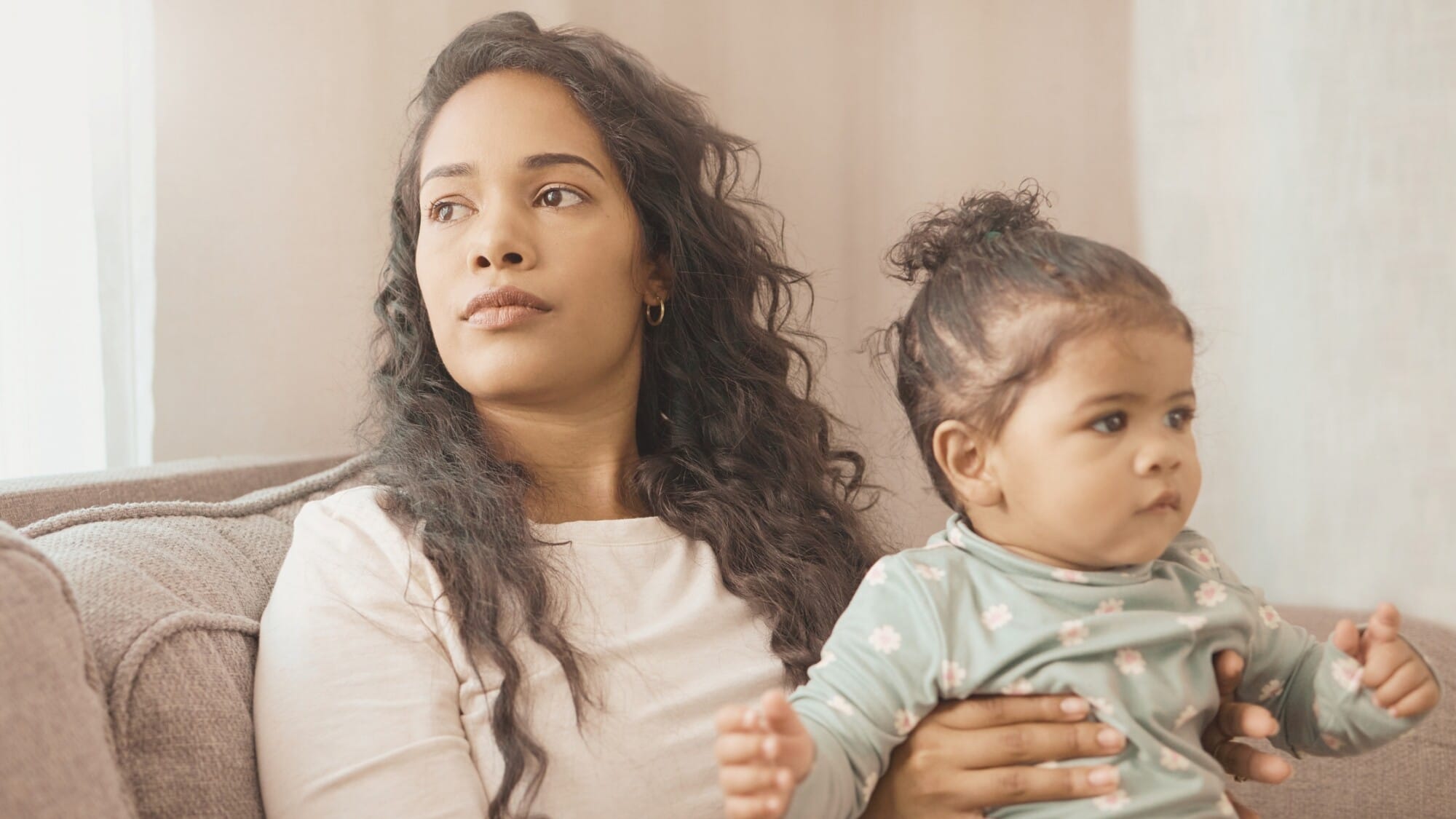 postpartum-depression-surrogacy-hawaii-surrogacy-center